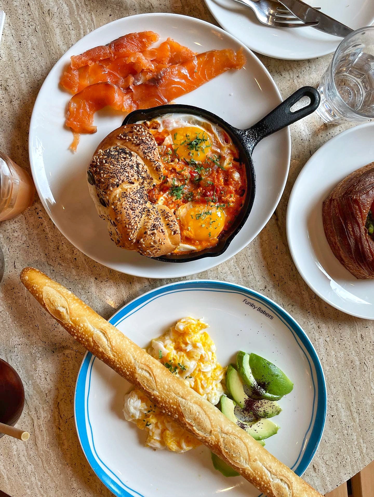 Menu ES – FUNKY BAKERS